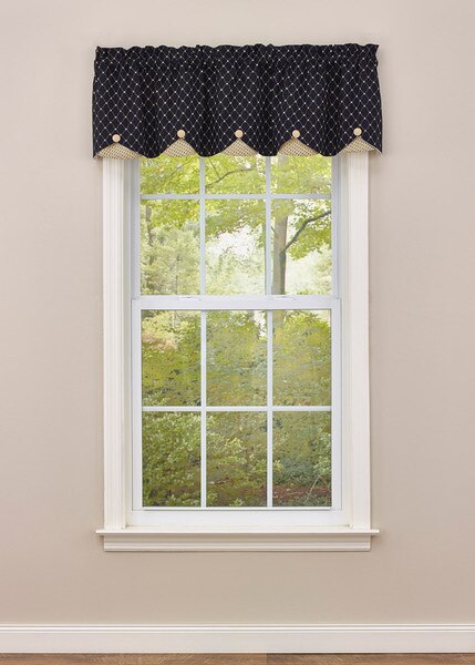 Carrington Lined Scallop Valance | Park Designs